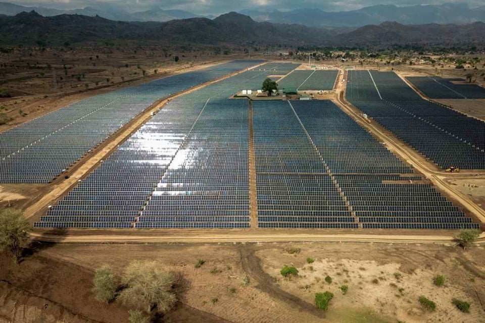 QatarEnergy partners with TotalEnergies on major 1.25 GW solar project ...
