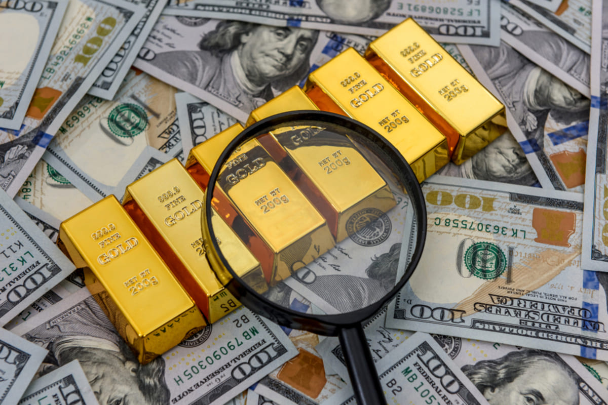 Dubai 24-carat gold price today drops to AED443.5, global rates retreat ...