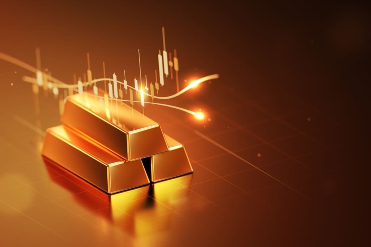 Dubai 24-carat gold price today dips slightly to AED431.83, U.S. rate ...