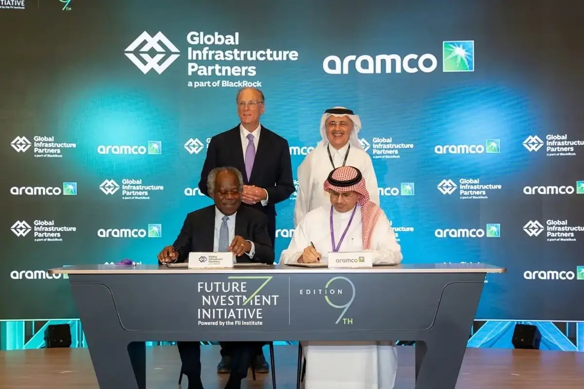 Saudi Aramco closes $11 billion Jafurah midstream deal with ...