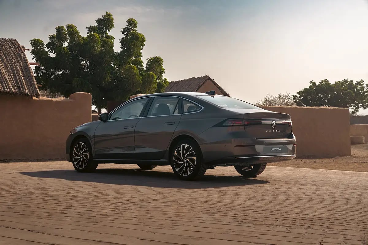 Volkswagen brings back its sedans with bold new Passat and Jetta