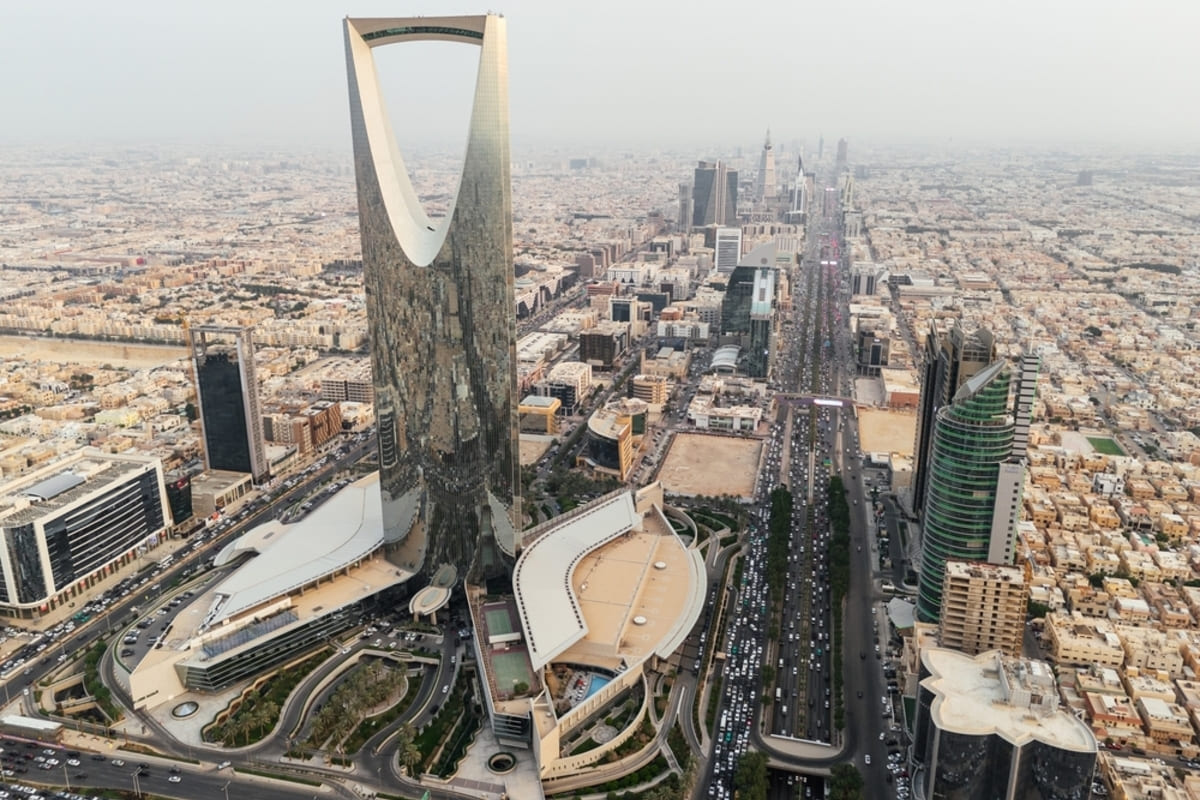 Saudi Arabia adds 1.3 million sqm of industrial space in H1 as it aims ...
