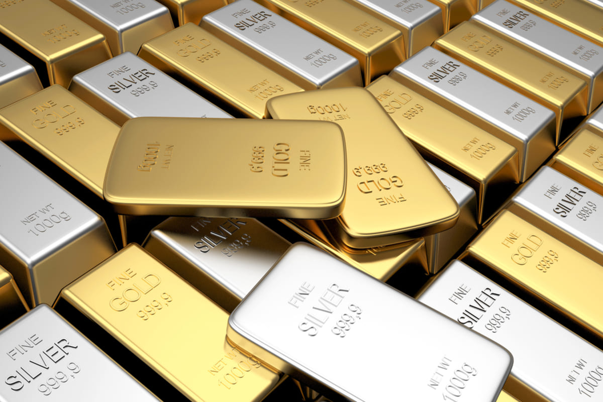 Gold prices down to $5,023 as silver dips to $81, UAE rates retreat