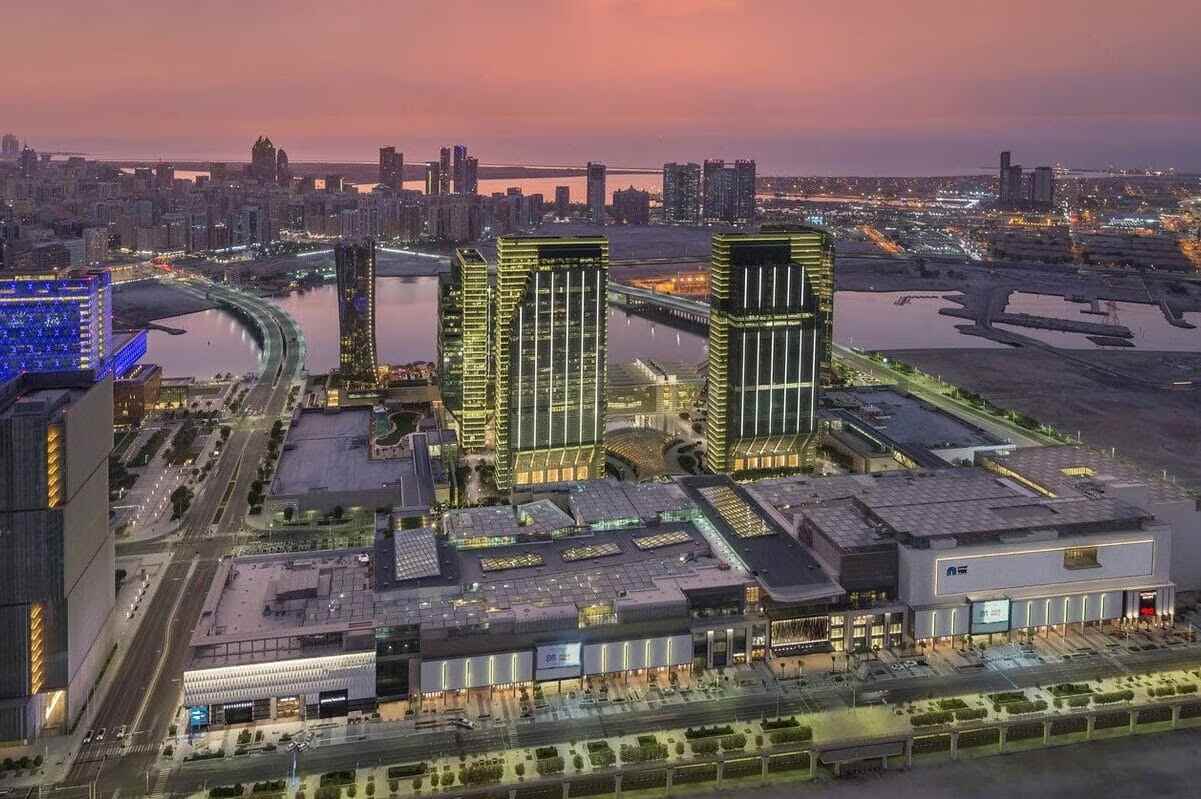 ADGM, DMT sign MoU to transfer real estate services on Al Reem