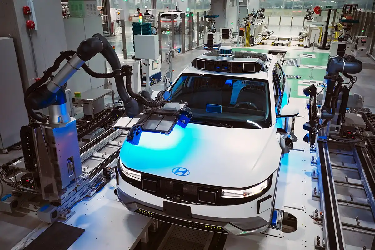 Trump's announcement of 25% tariffs on foreign auto imports sends ...