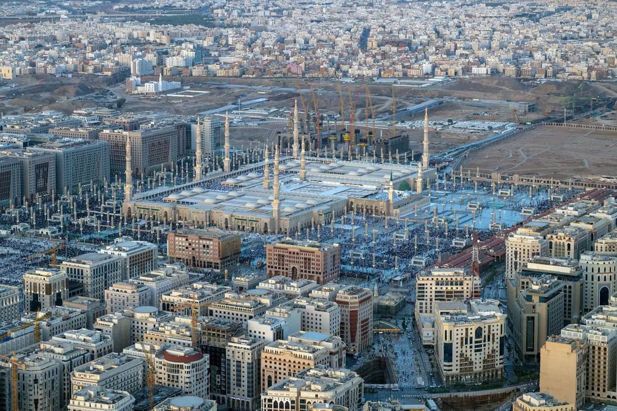 Saudi Arabia: Madinah tourism commercial registrations surge to 3,877 ...