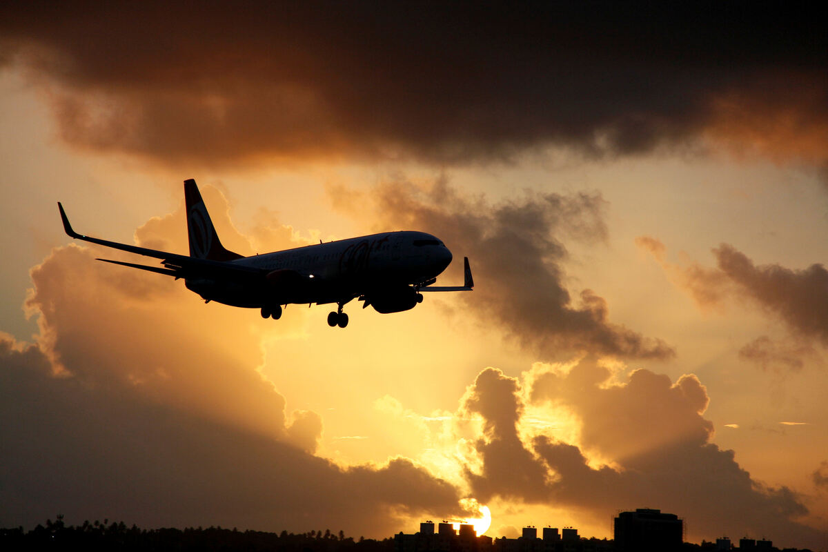 Airfares to rise 5-10 percent as jet fuel prices rapidly double amid ...